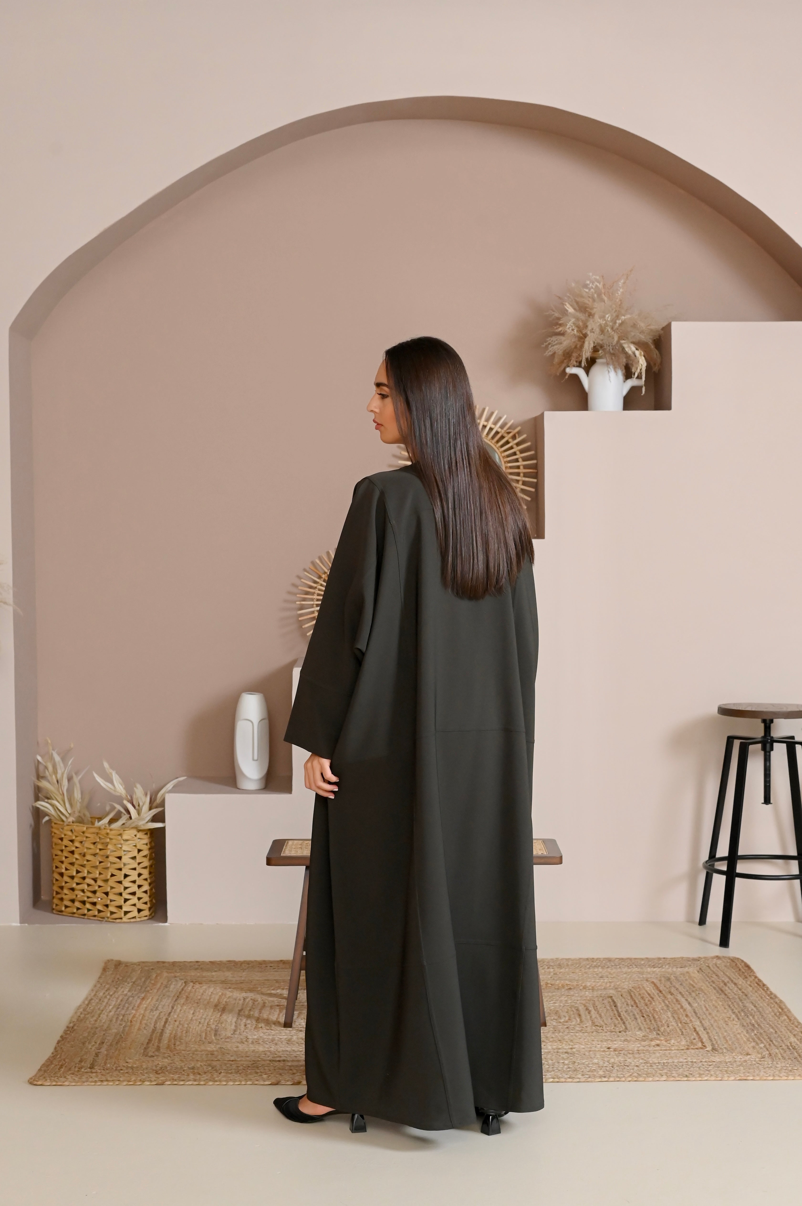 Unveiling Beauty - RAV ABAYA's Dark Colors Collection