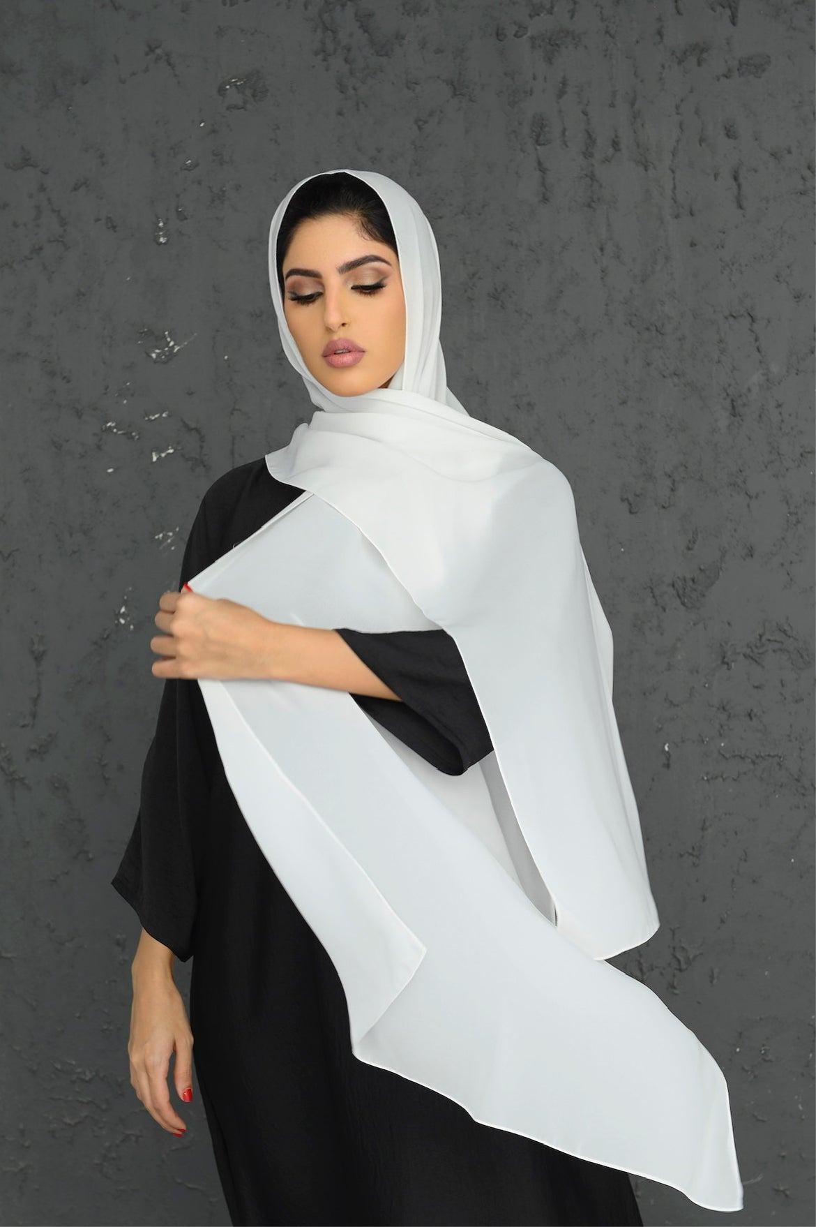 WHITE CLASSIC SHILLAH #261 – RAV ABAYA